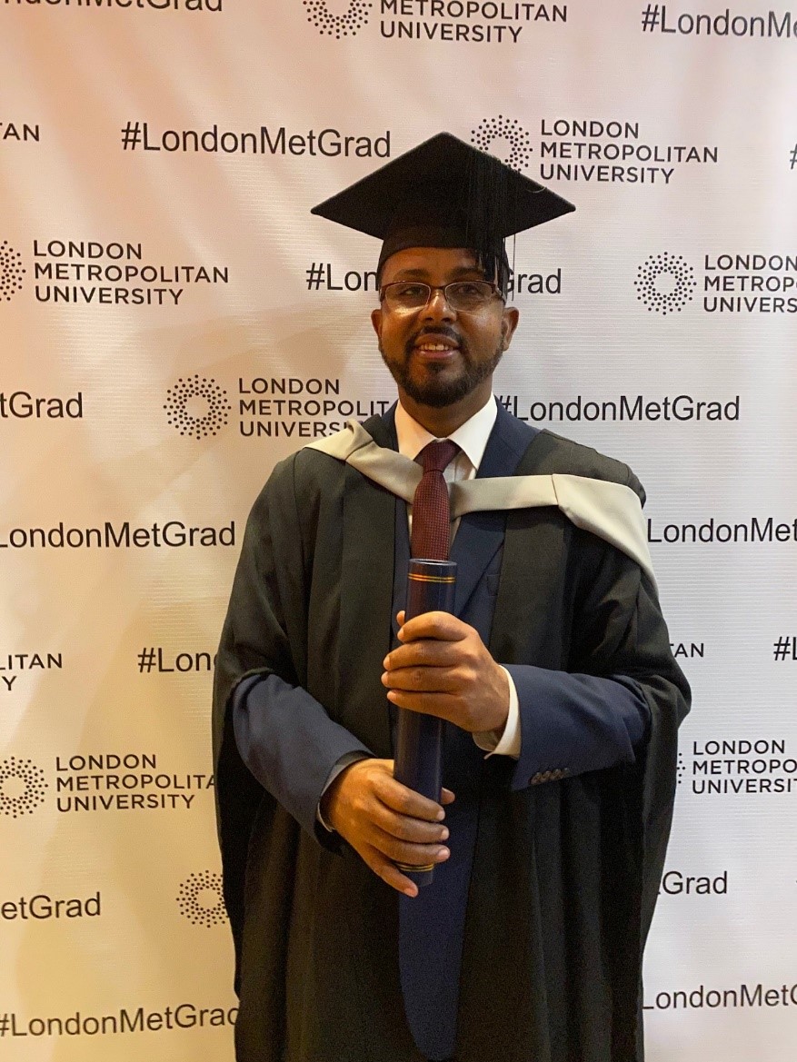 LSST’s 2019 London Met winter graduates praised for distinctive ...