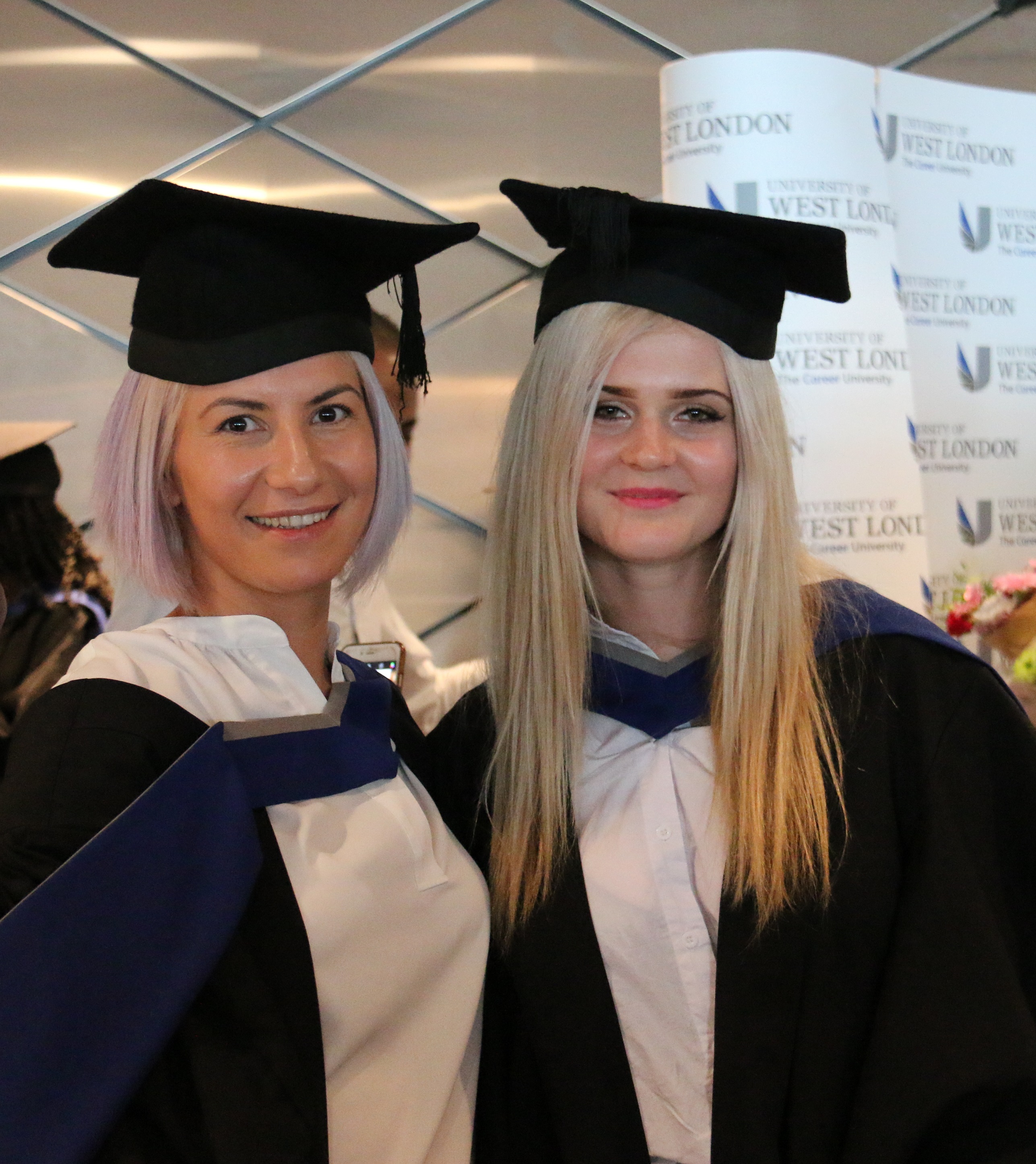 LSST celebrates its 2017 UWL graduates - London School of Science ...